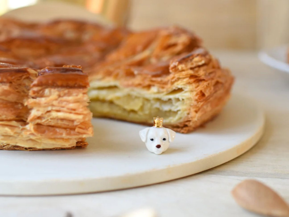 Chez Bogato - Galettes des Rois - Fève Golden Retriever